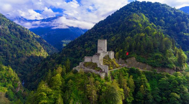 Rize turizminin gözdesi Zilkale